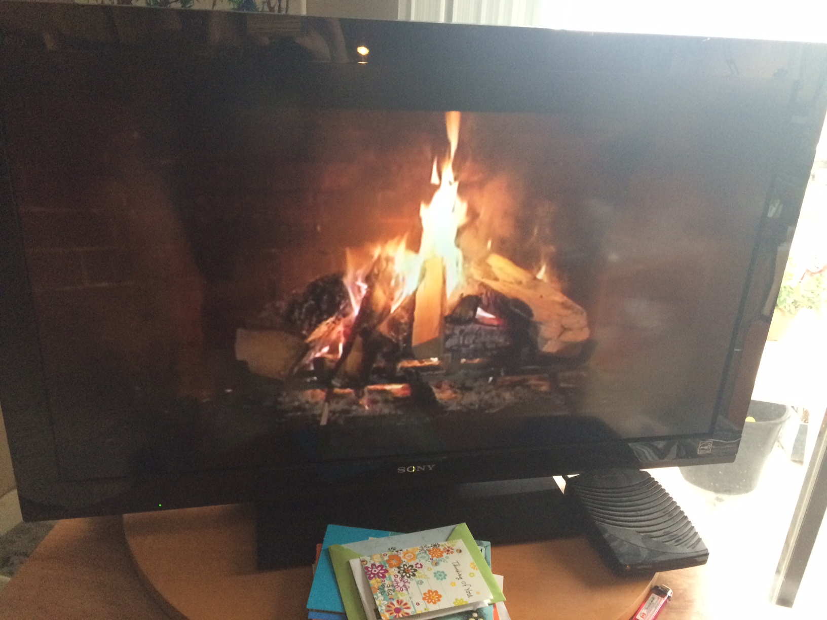 Shaw Fire Log Is Back – FVN