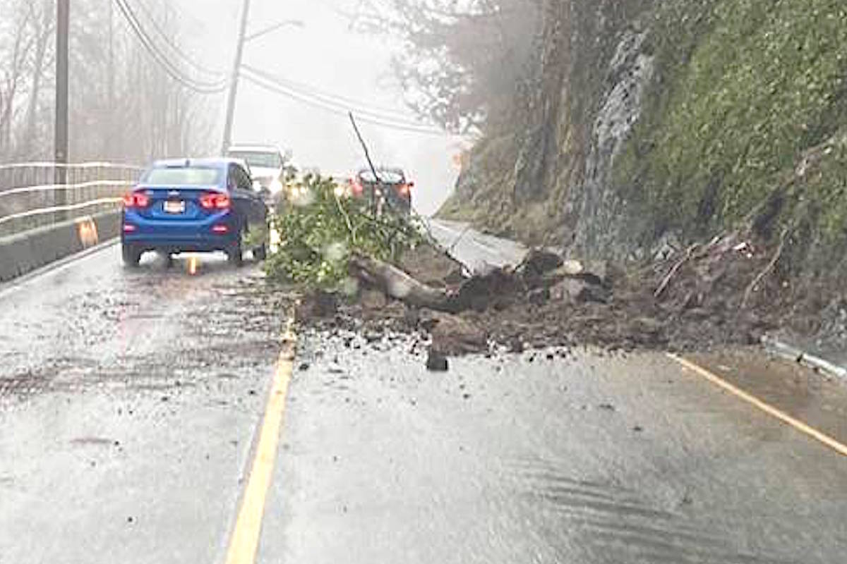 Heavy Rain Created Slide On Promontory In CHWK – Major Clean Up on ...