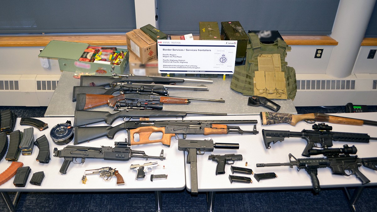 Alaskan Man Tries Get Smuggle 14 Guns Across Border at Huntington ...